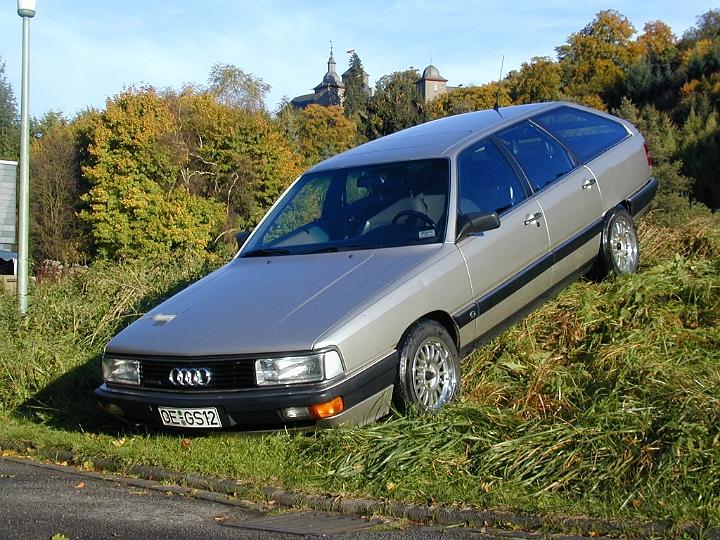 1998_Audi_200_Avant_quattro/Typ_44_01_04